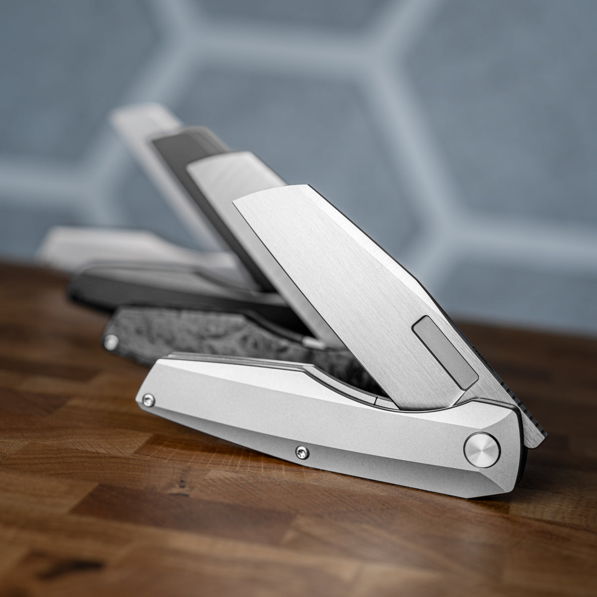 Axon Liner Lock | Vero Engineering